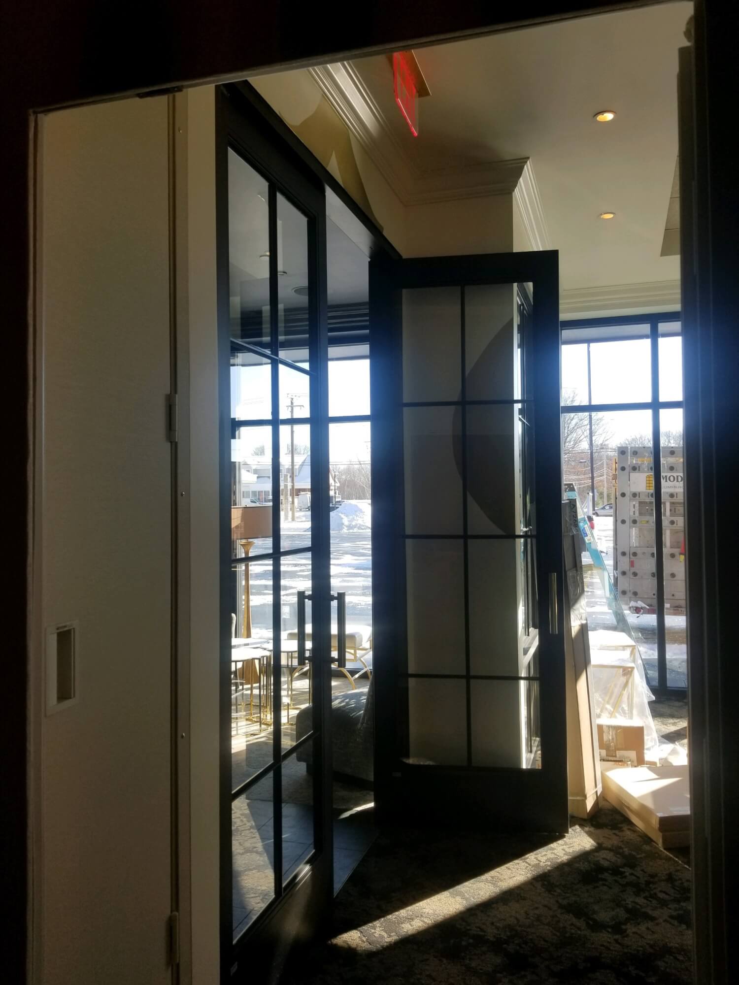 Aluminum Storefronts Systems